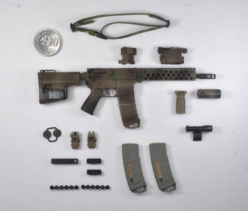 DAMTOYS 78042 - FBI HRT Agent Hostage Rescue Team - M4 Carbine set