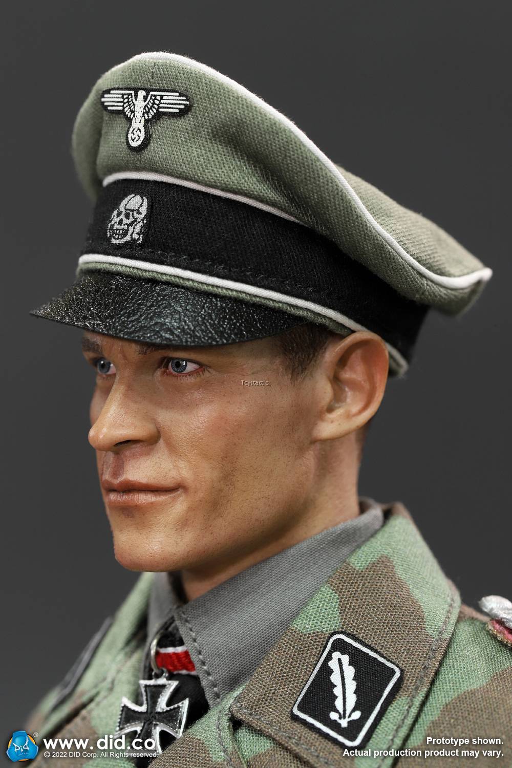 (PREORDER) DID D80160 1/6 WWII German Panzer Commander - Jager