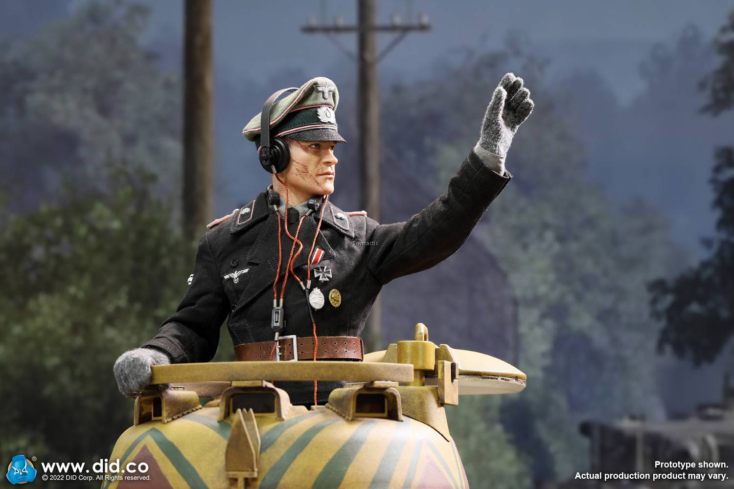 (PREORDER) DID D80160 1/6 WWII German Panzer Commander - Jager