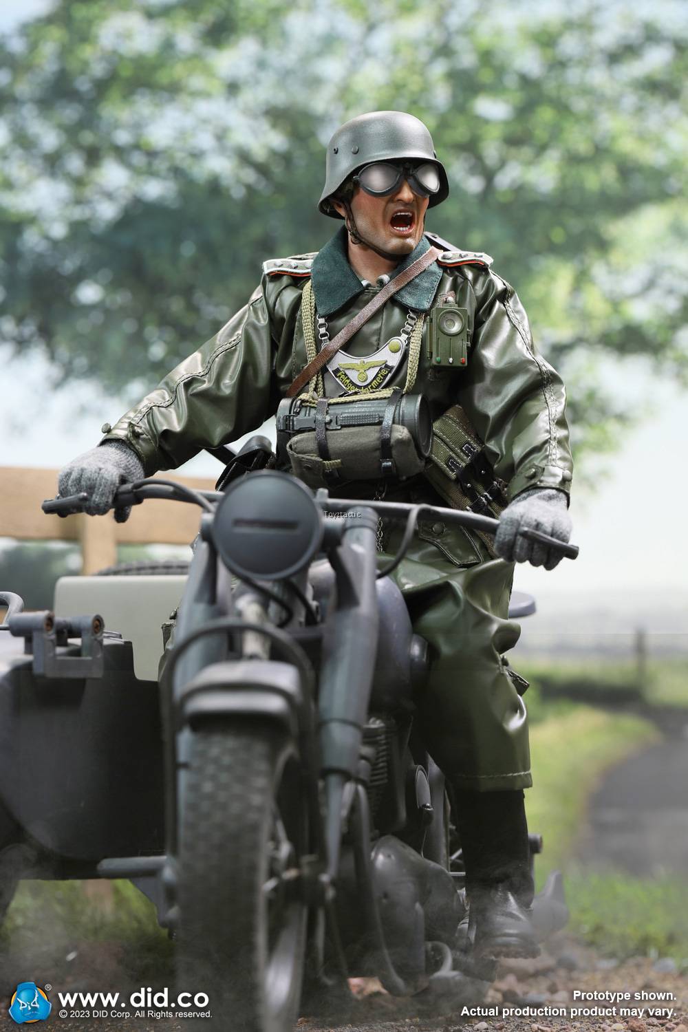 (PREORDER) DID D80166 1/6 WWII German military policeman - Richard