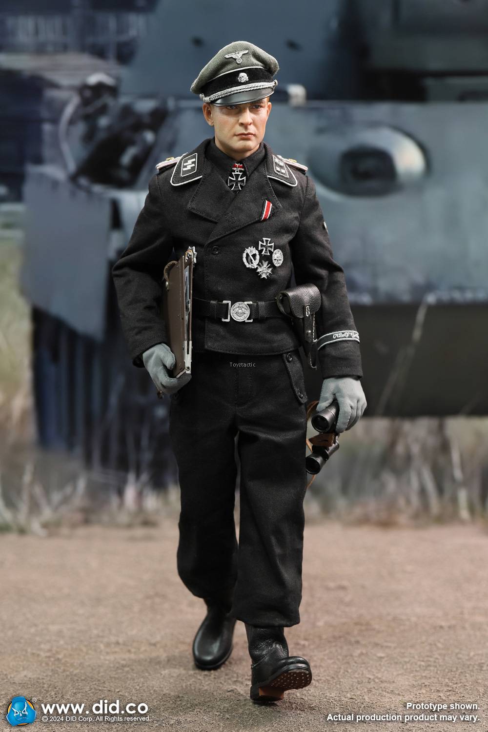 (PREORDER) DID D80176 1/6 WWII German Panzer Commander - Max Wünsche